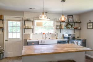 Fixer Upper Makeover - Fearless DIY